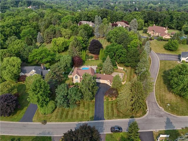 9 Foxboro Lane