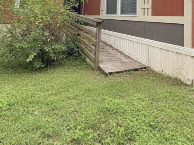 9 Gambrell Rd, Huntsville, TX 77320 | MLS #42179 | Compass