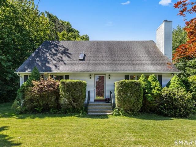 9 Gilead Rd, Andover, CT 06232
