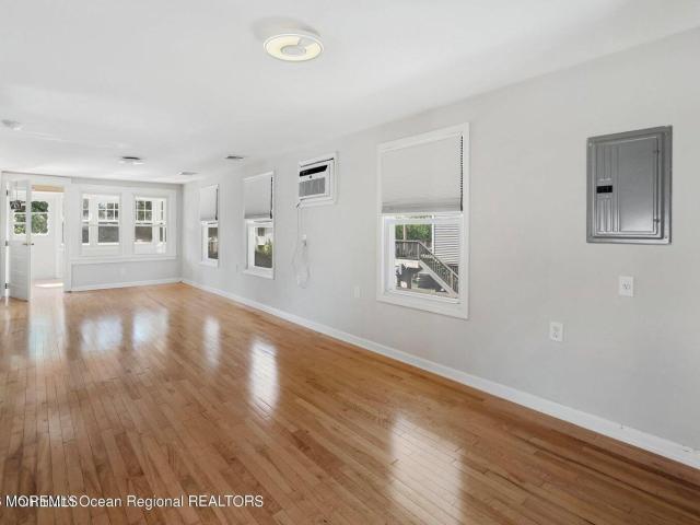 9 Gravelly Point Road Unit 4
