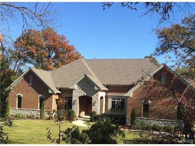 9 Graybridge Dr, Ladue, MO 63124