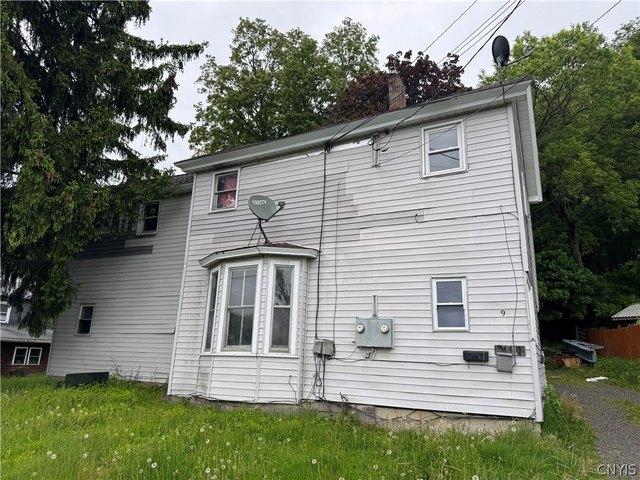 9 Green St, Mohawk, NY 13407