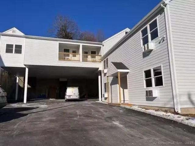 9 Hamilton Avenue, APT 5, Norwalk, CT 06854