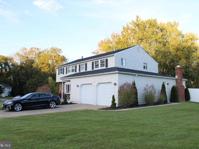 9 Hampshire Avenue