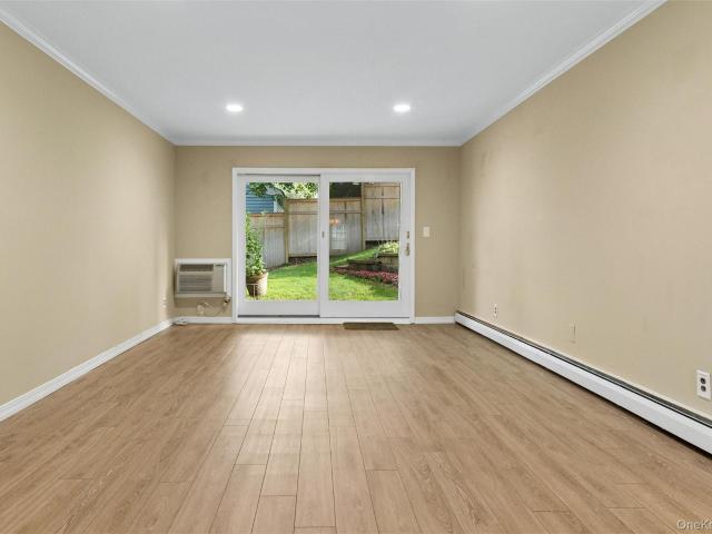 9 Harbour Lane 4A