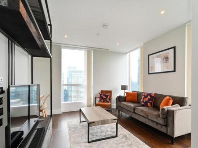 9 Harbour Way, Maine Tower, London, 3 Bedroom Flat