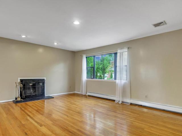 9 Harrison Avenue 2