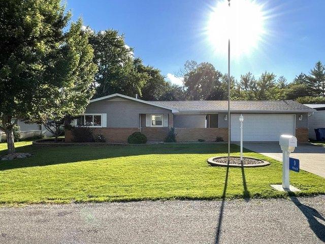 9 Hilltop Dr, Streator, IL 61364