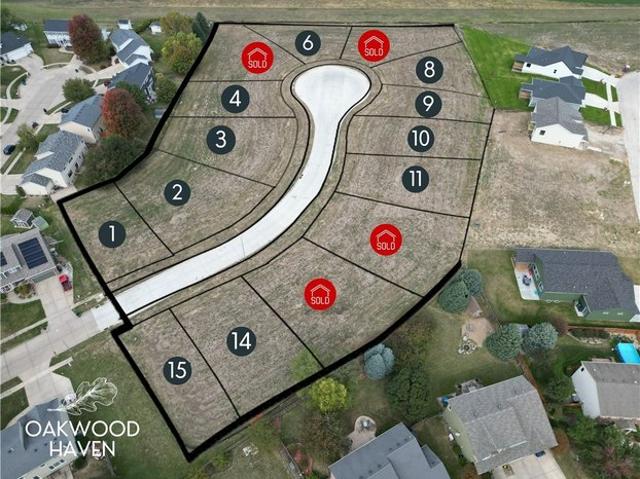 9 Hillsdale Dr, Urbandale, IA 50322