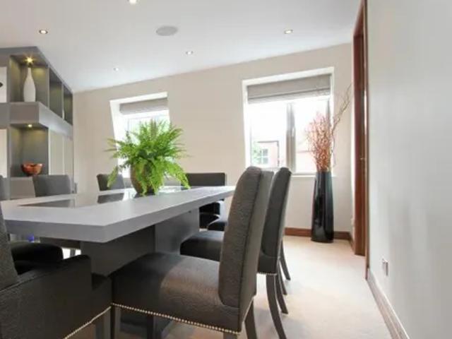 9 Holbein Place, London, SW1W 8NP, United Kingdom | 3 bed apartment for rent #41266336 | Rentberry