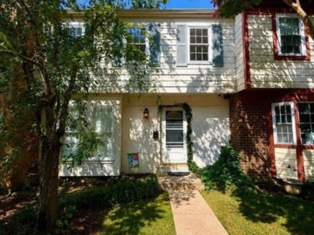 9 Honey Brook Cir, Gaithersburg, MD 20878
