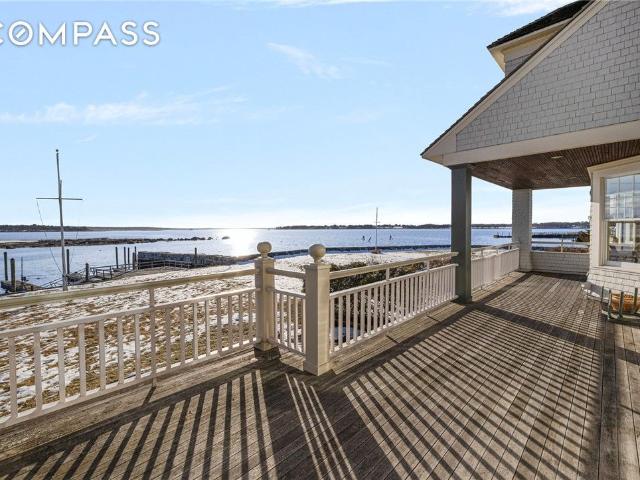 9 Hope St, Bristol, RI