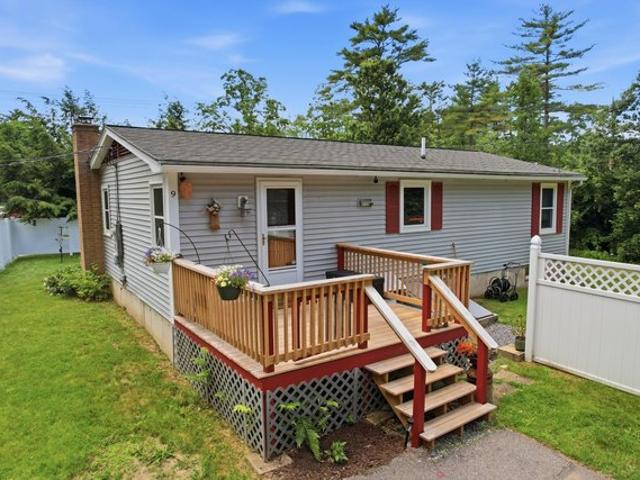 9 Horne Rd, Belmont, NH 03220