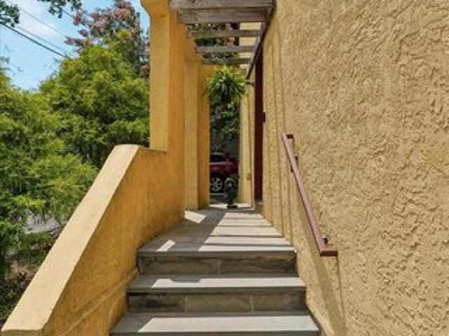9 Howarth Ave, Media, PA 19063