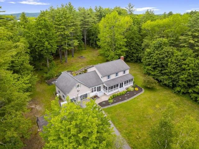 9 Hoyt Dr, Monmouth, ME 04259