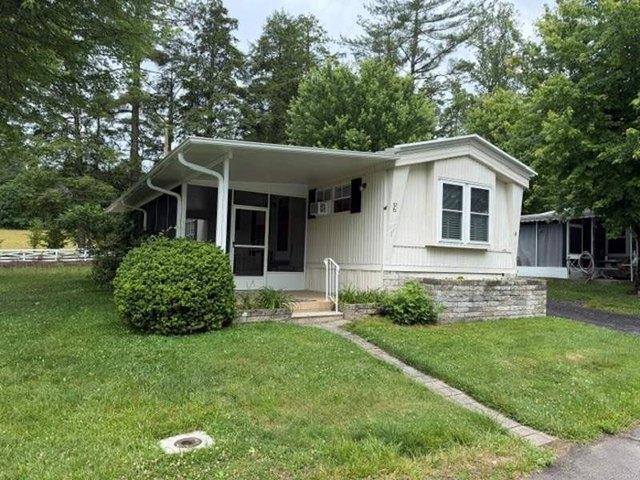 9 Ironwood Dr Unit 1, Henderson, NC 28739