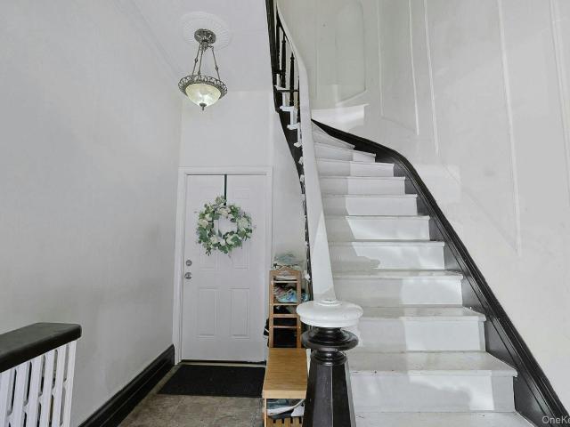 9 Irving Place