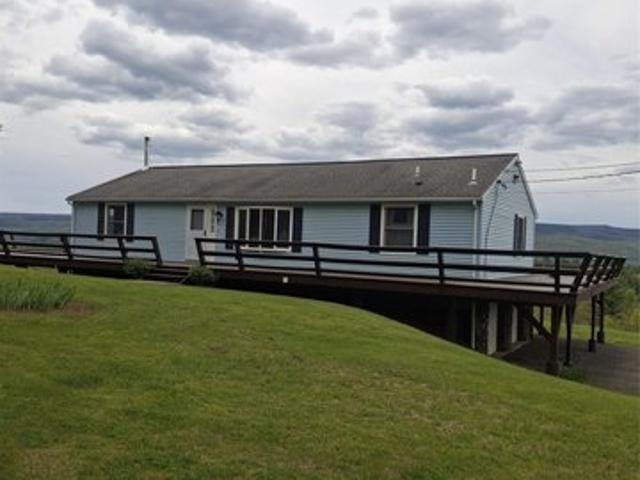 9 J & Rd, Kerhonkson, NY 12446