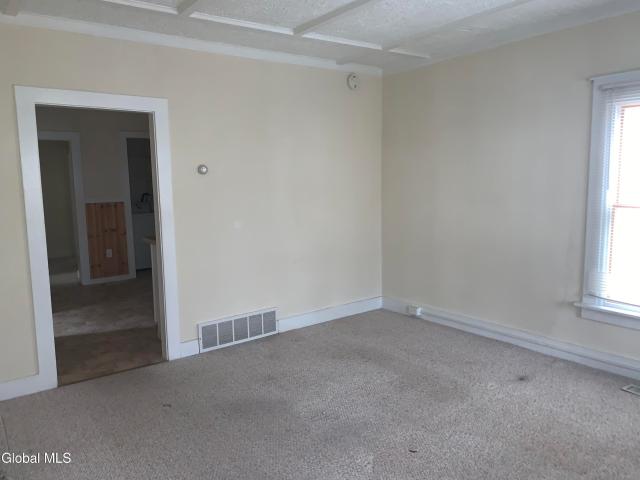 9 James Street # apt 2