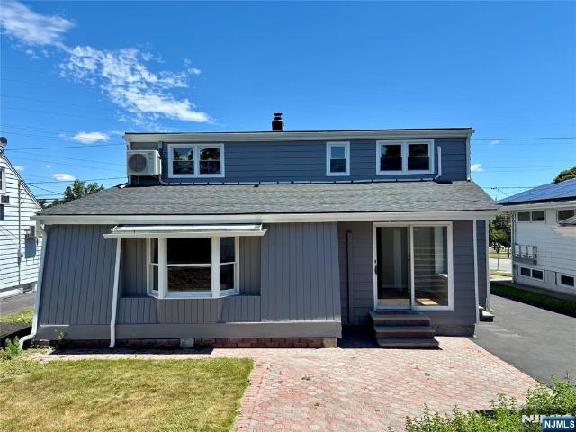 9 Joan Place