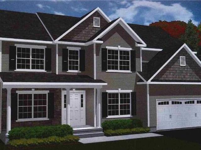 9 Karl Farm Rd, Averill Park, NY 12018