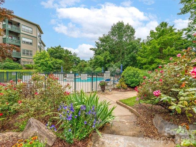 9 Kenilworth Knl Unit 108, Asheville, NC 28805