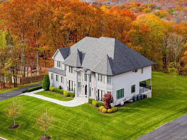 9 Klingher Ct, Pomona, NY 10970