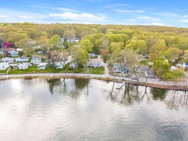 9 Lake Dr, East Hampton, CT 06424
