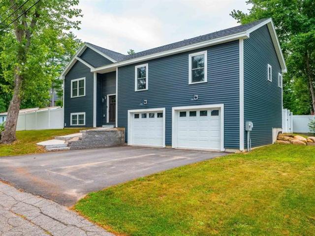 9 Lawn Ave, Rochester, NH 03867