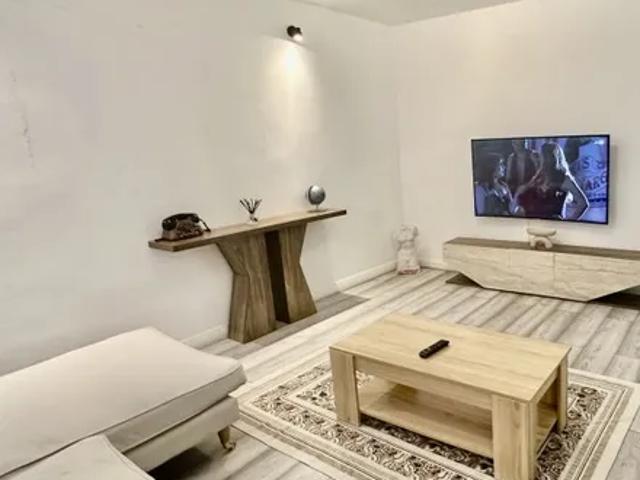 9 Leinster Gardens, London, W2 6DP, United Kingdom | 2 bed apartment for rent #157611404 | Rentberry