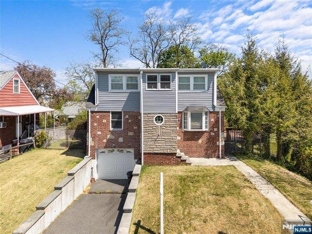 9 Leopold Ter, Clifton, NJ 07011