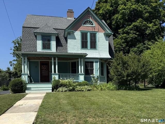 9 Lemay St, West Hartford, CT 06107