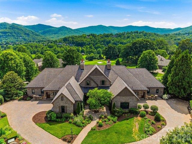 9 Linkside Ct, Arden, NC 28704