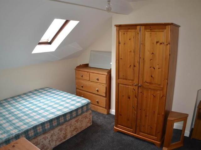 9 Lisburn Avenue, Belfast, BT9 7FX
