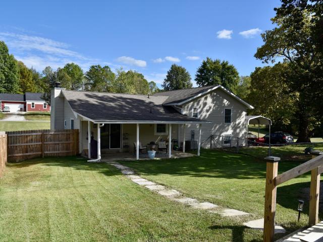 9 Locksley Ct