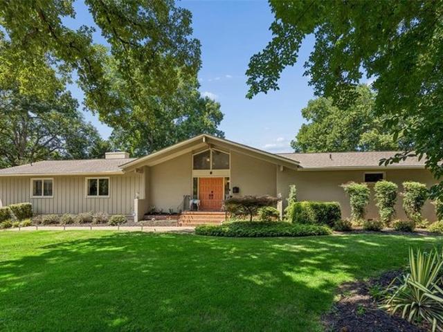 9 Lookout Cir, Newport News, VA 23606