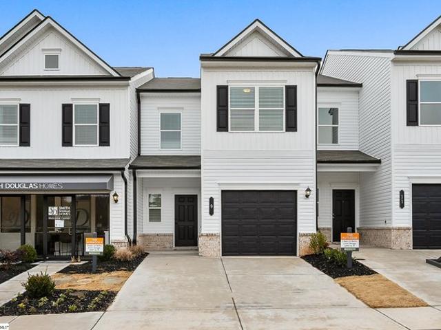 9 Lone Cypress St, Travelers Rest, SC 29690