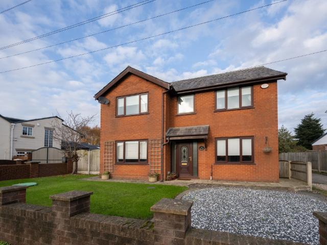 9 Lowry Hill Lane, Lathom To Let £1,500 PCM