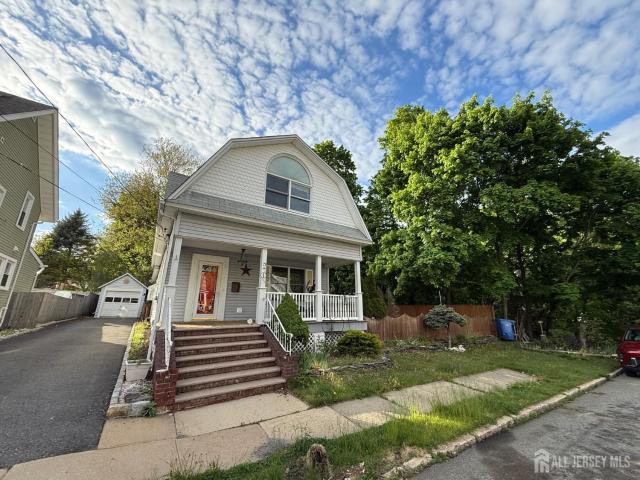 9 Palm Place