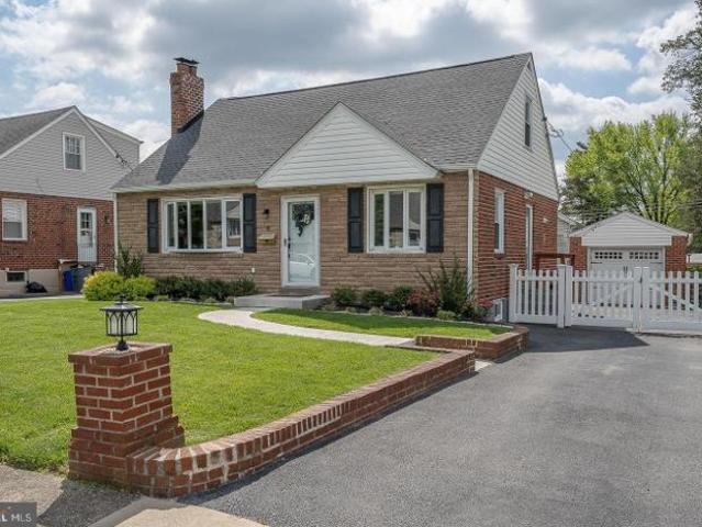 9 Pearson Ln, Havertown, PA 19083