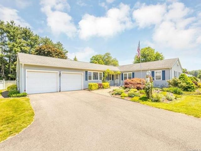 9 Petticoat Ln, East Windsor, CT 06016