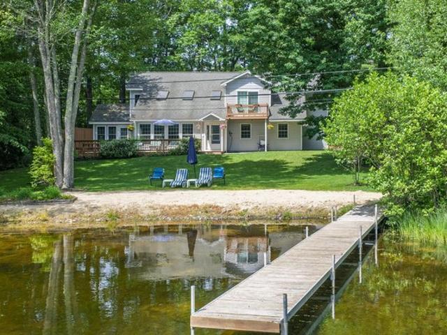 9 Pride Ln, Windham, ME 04062