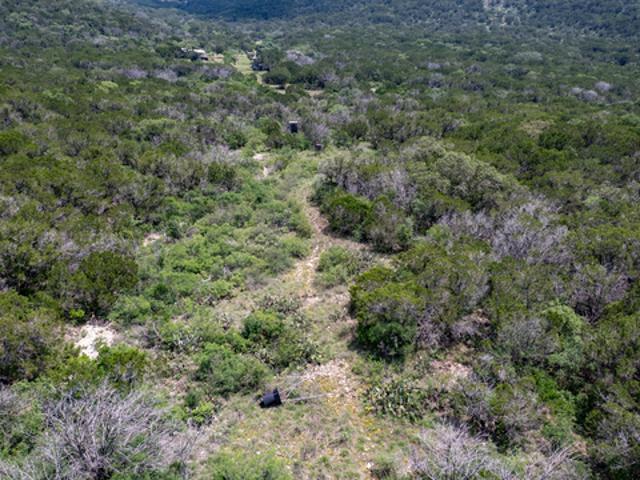 9 Private Road 3350