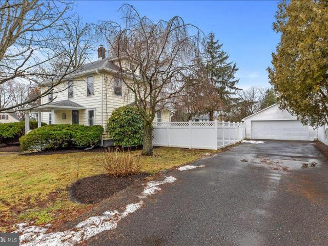 9 Prospect Avenue