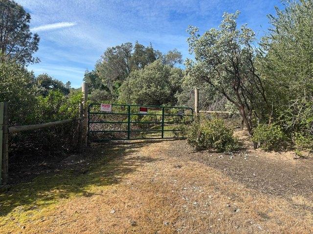 9 Quartz Ridge Ct, Coarsegold, CA 93614