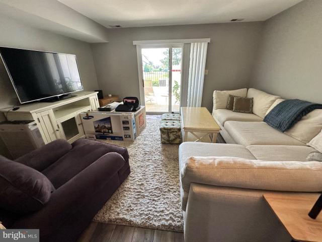 9 Queen Victoria Way, Chester, US, MD