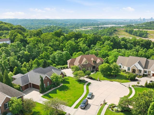 9 Queens View Lane