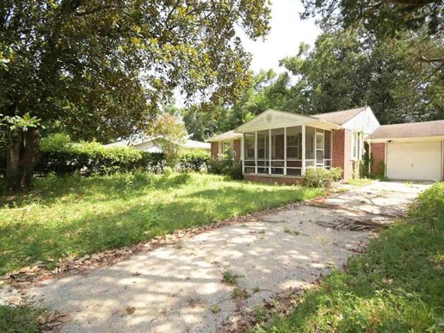 9 Rue Max St, Pensacola, FL 32507