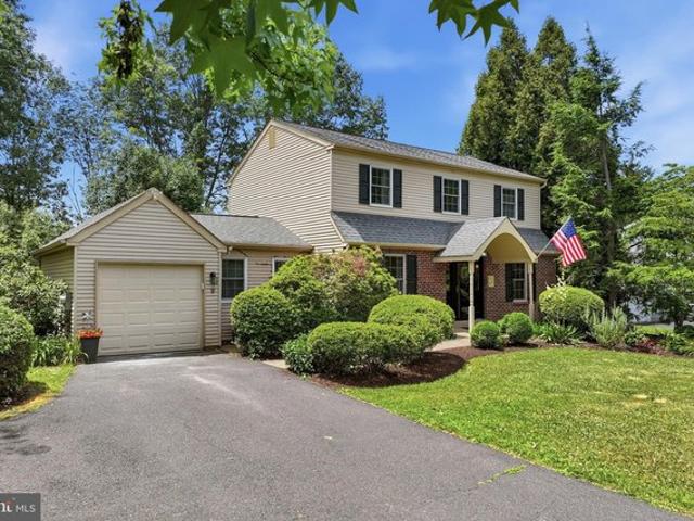 9 Ruhl Dr, Perkasie, PA 18944