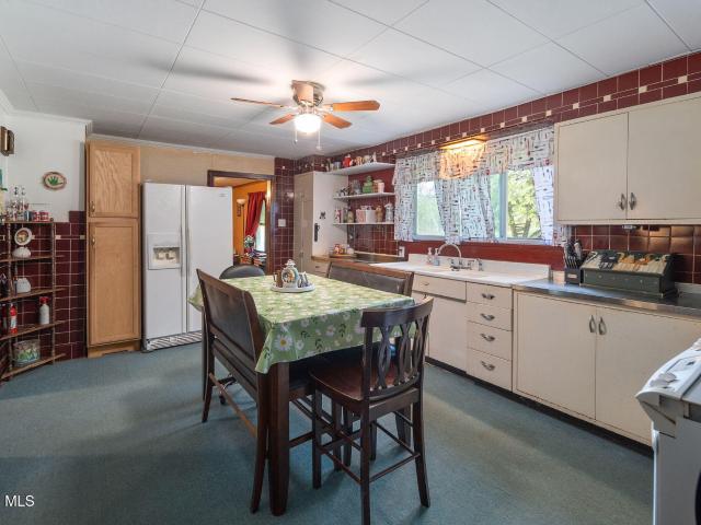 9 Ridge Road